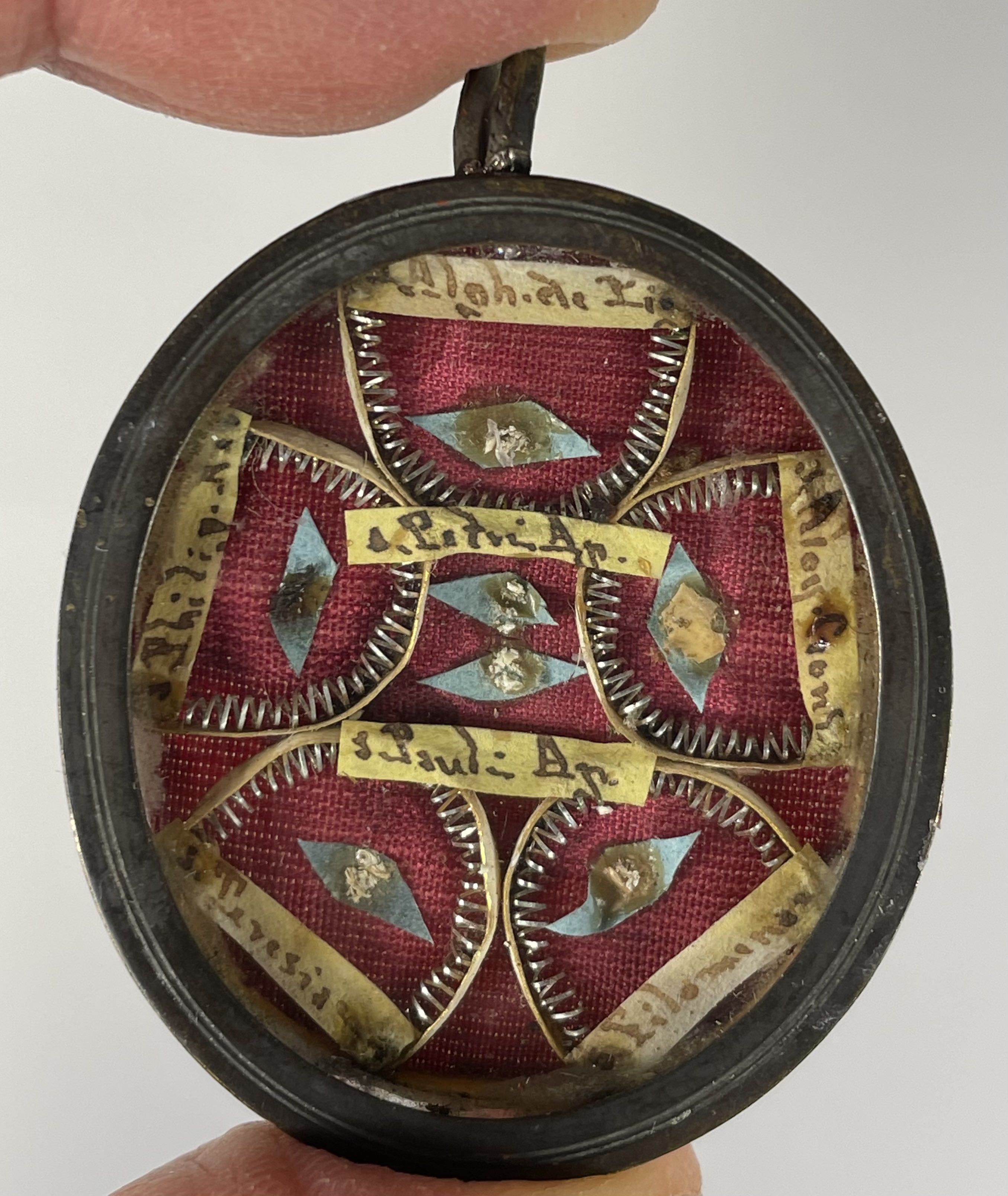 Russian Store - Reliquary theca with 7 relics: St. Peter, St. Paul, St. Alphonsus Maria de ...